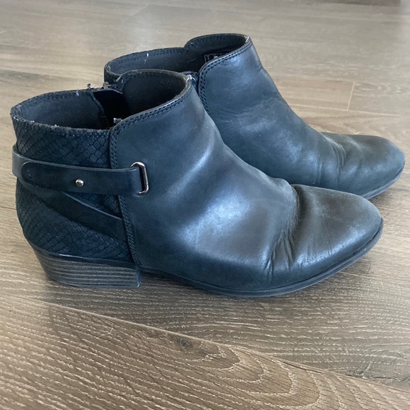 Clarks | Shoes | Clarks Booties Ultimate Comfort Collection | Poshmark
